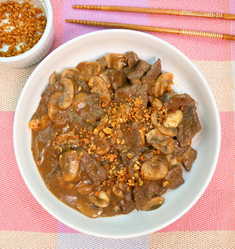 Garlic Pepper Beef with Mushrooms